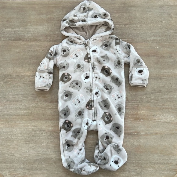baby mack | Jackets & Coats | Baby Mack Animal Faces Fuzzy Pram Bunting ...